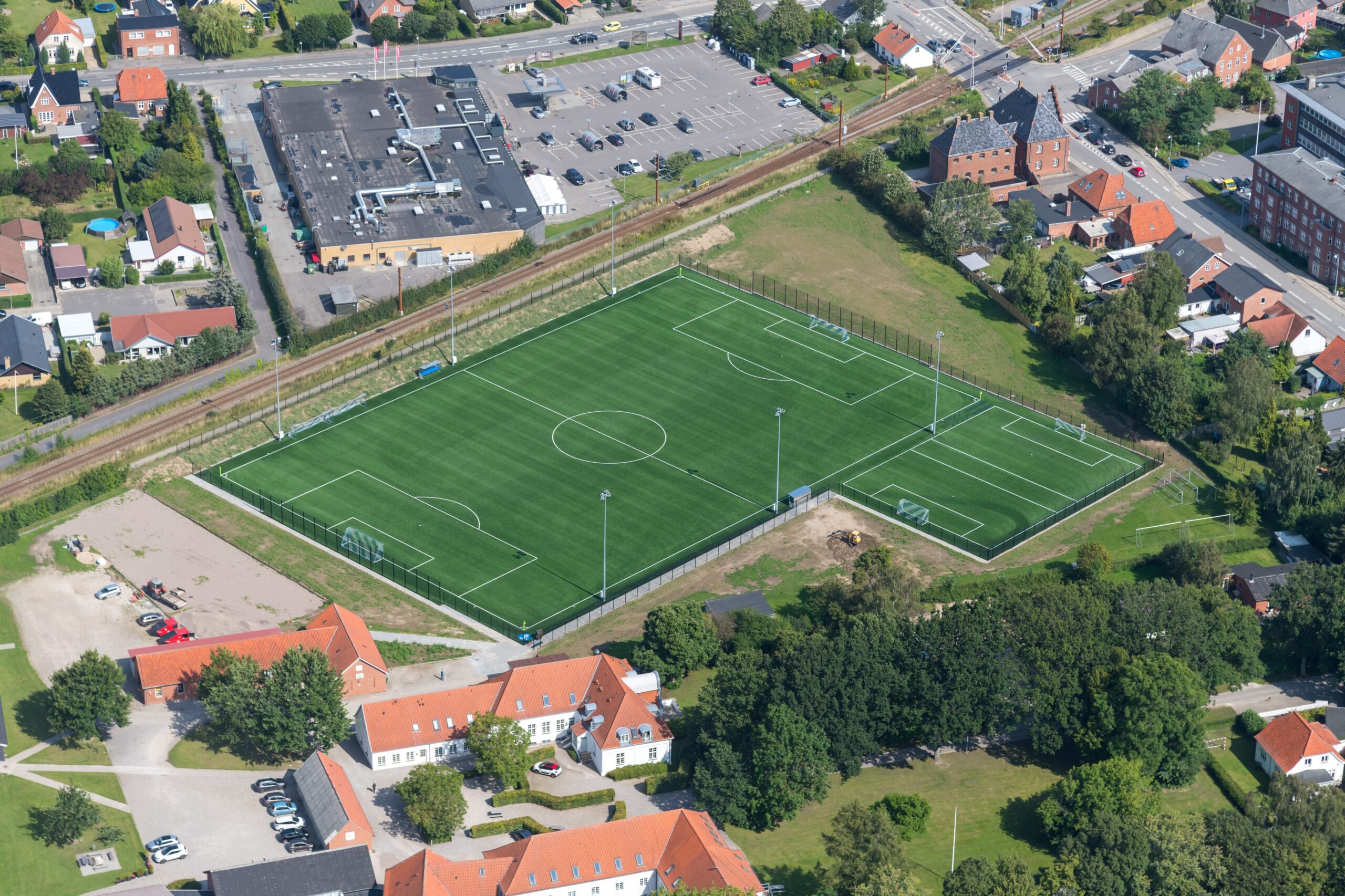 SØS Idrætsefterskole - Kunstgraes